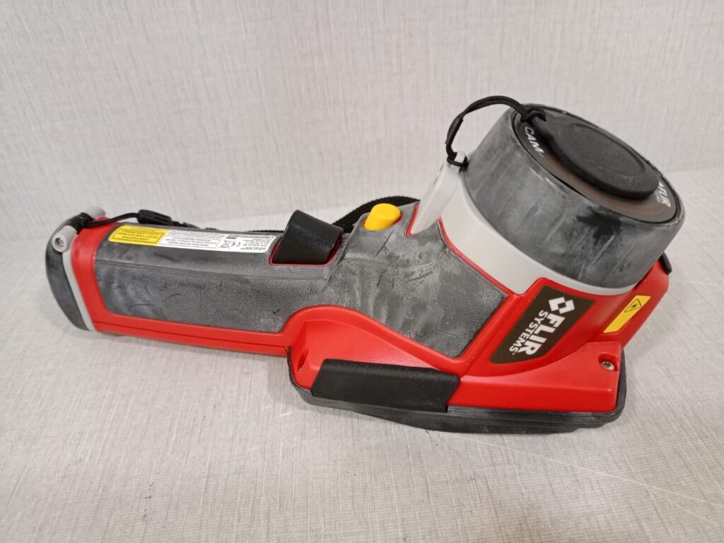 NEW FLIR SYSTEMS InfraCAM Thermal Imaging Camera - Orbit Surplus