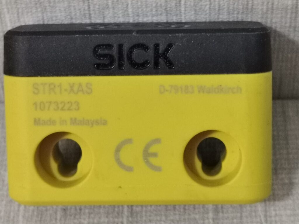 USED SICK Flexi Loop Node EMSS 8pin FLN-EMSS1100108 Ident.No. 1061712 - Orbit Surplus