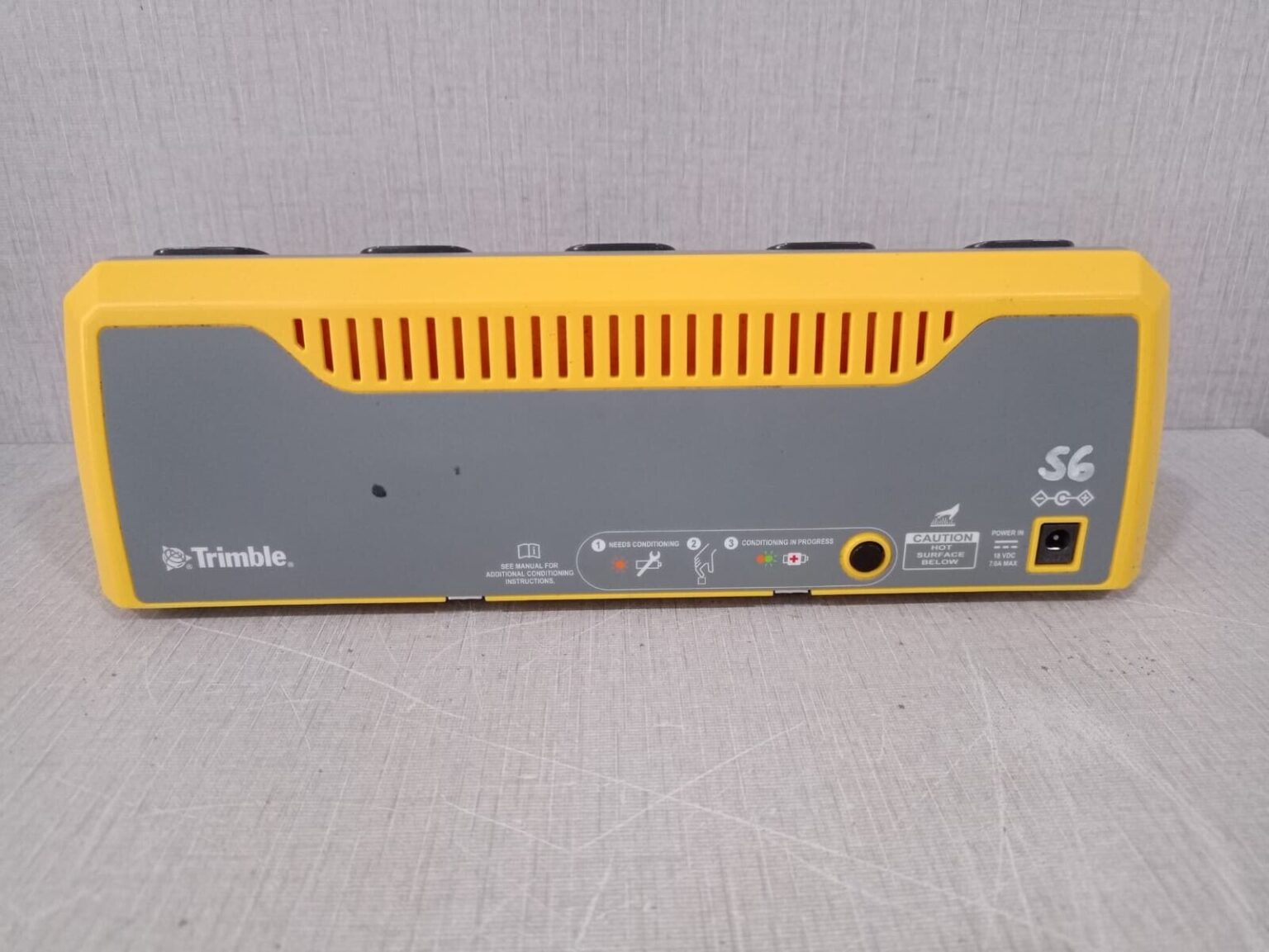USED Trimble Power Kit 58382001 / Multi Battery Adapter 50113-00 ...