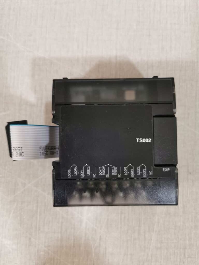 USED OMRON CP1L-M40DR-D / Omron Sysmac CP1L Programmable Controller ...