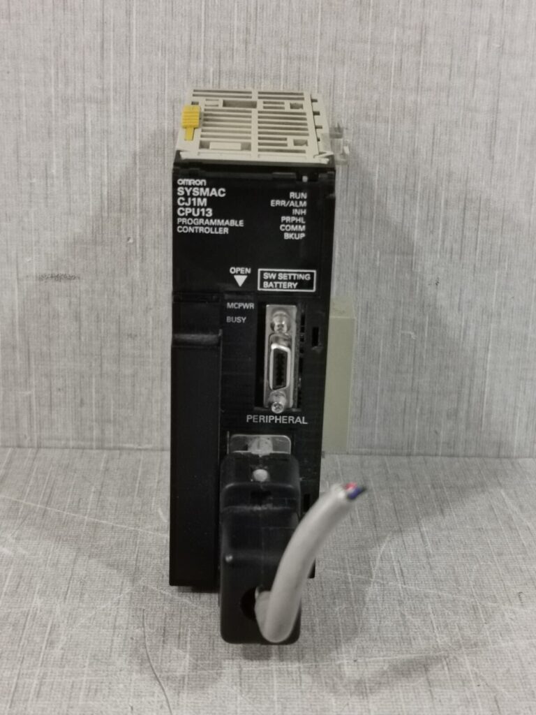 USED OMRON CP1L-M40DR-D / Omron Sysmac CP1L Programmable Controller ...