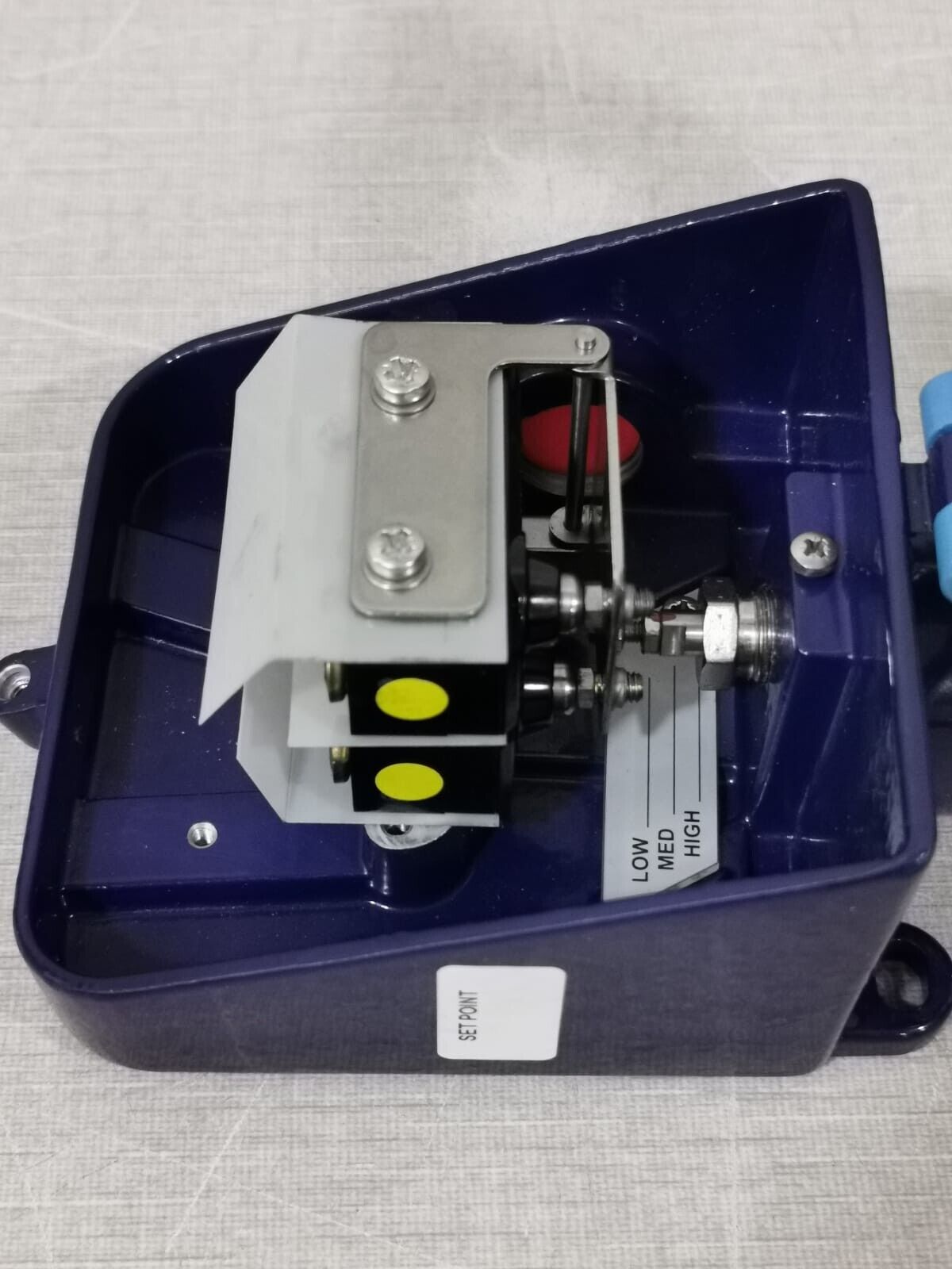 Delta-Controls WP022GEA01J Differential Pressure Switch PMAX 70 Bar ...
