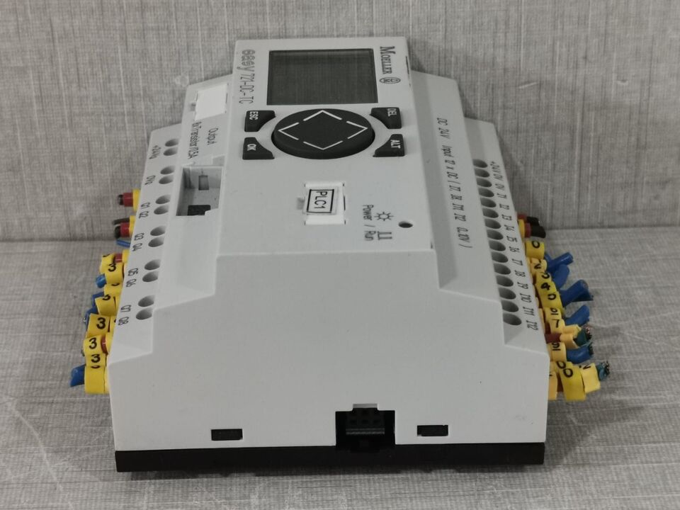 USED Moeller EASY721-DC-TC 24VDC Control Programmable Relay - Orbit Surplus