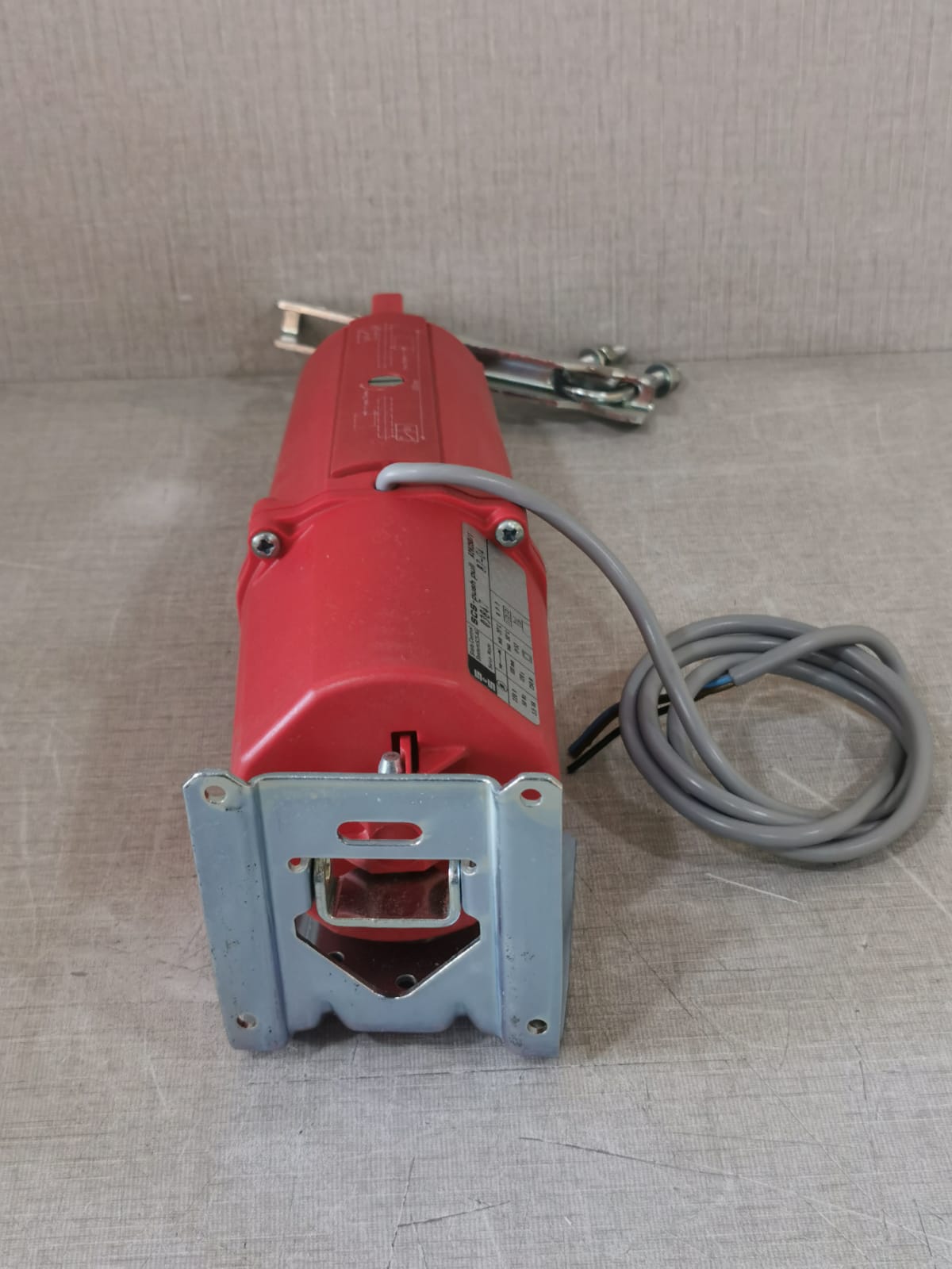 Stäfa Control System SCS-Push Bull A2H250/I 220V, 50hz, 3.5VA - New ...