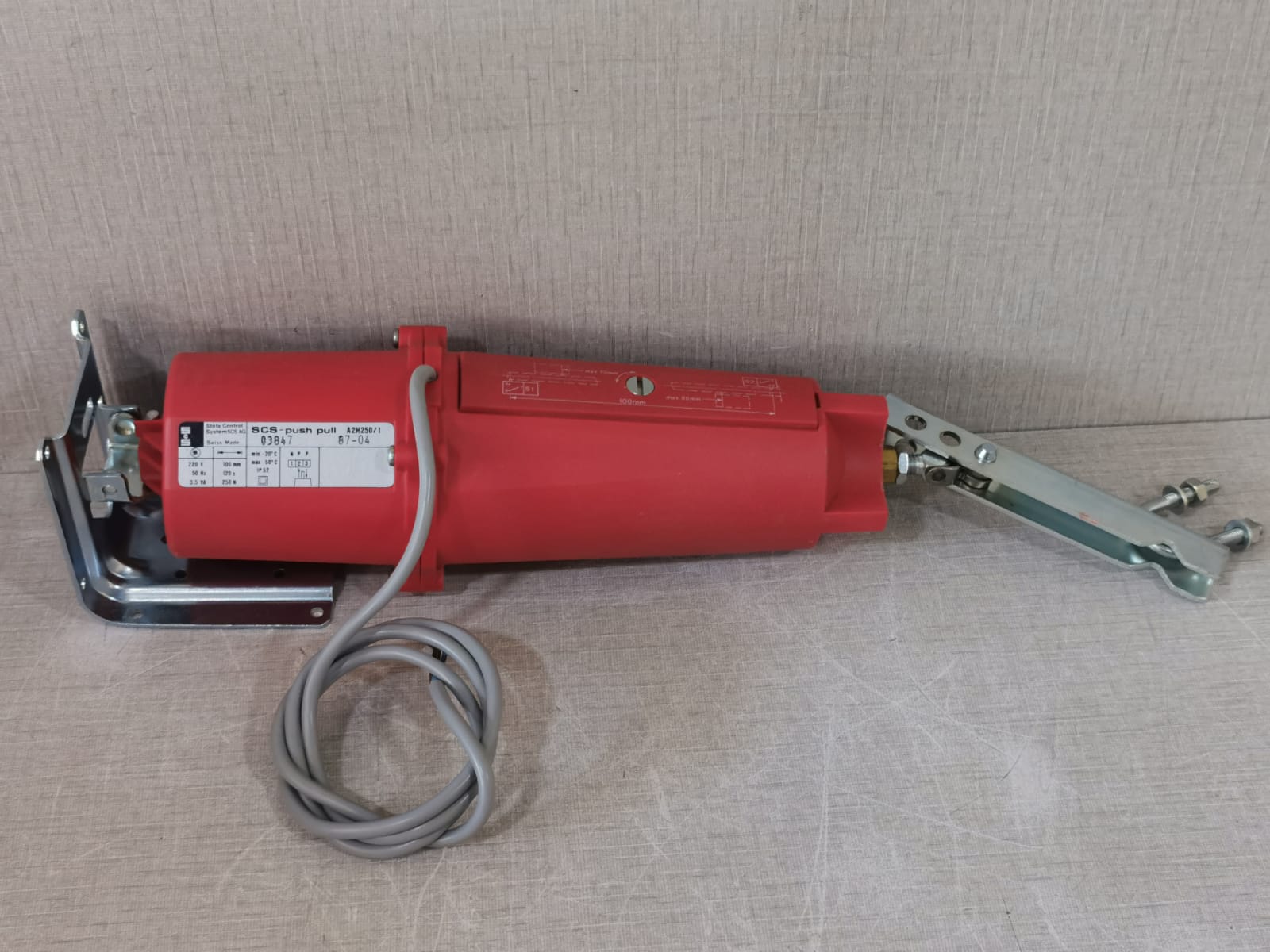 Stäfa Control System SCS-Push Bull A2H250/I 220V, 50hz, 3.5VA - New ...
