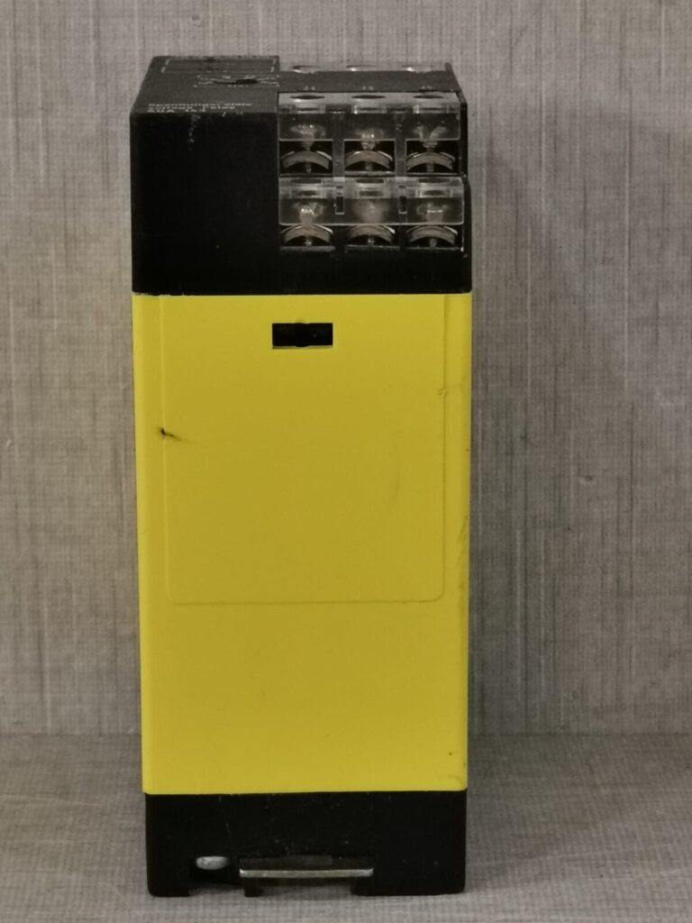 USED BENDER SUA143 B932802 VOLTAGE RELAY - Orbit Surplus