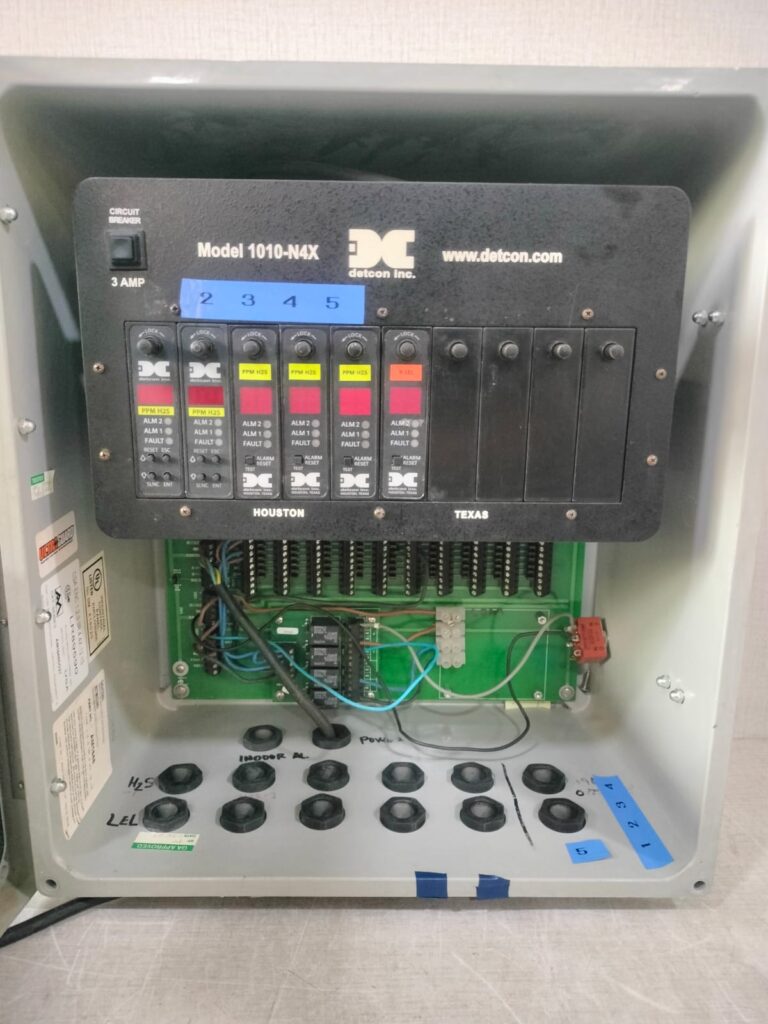 USED Detcon Model 1010-N4X PN: AM1648 Gas Detection Control System ...