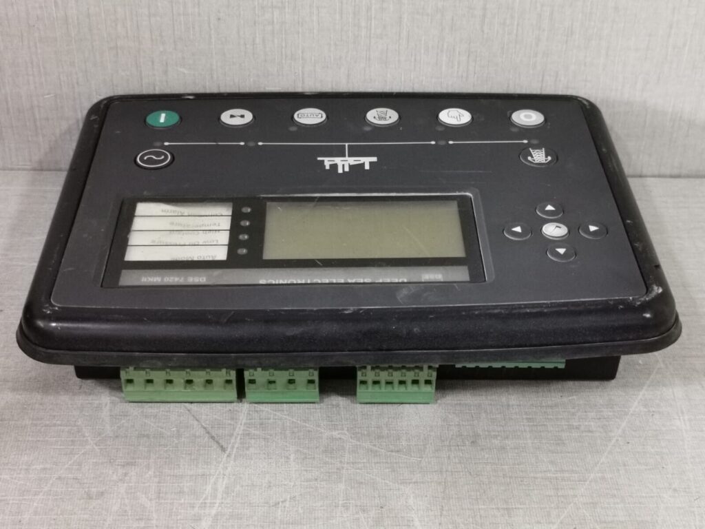 USED Deep Sea Electronics DSE 7420 MKII AMF Engine Generator Controller ...