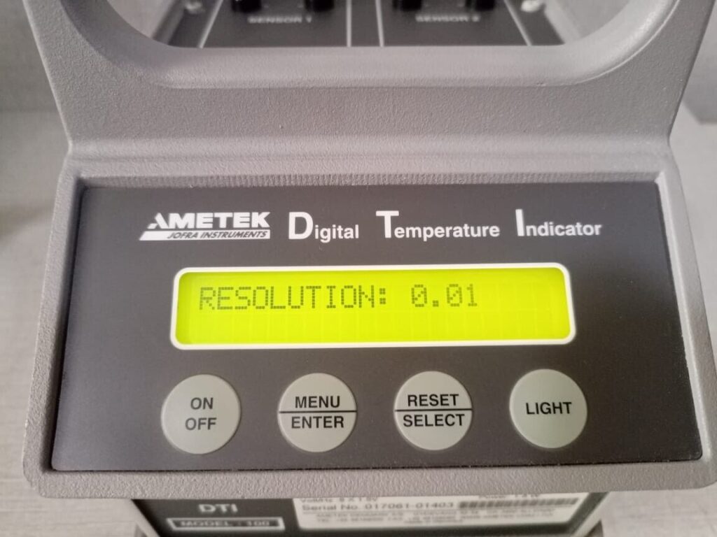 USED Ametek Calibration Instruments DTI-100 Digital Temperature ...